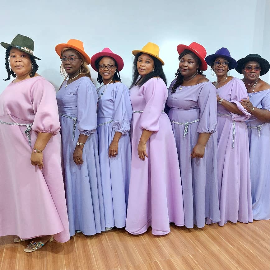 CÔTE D’IVOIRE / LE GROUPE DE CHANTRES « LES GLORIEUSES » CONFIRME SA ...
